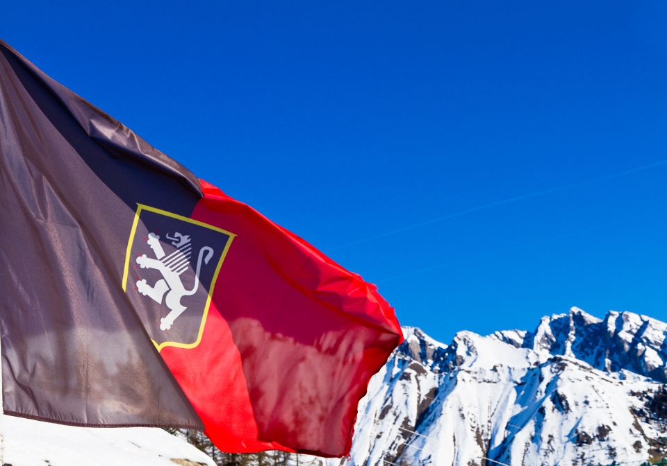 Dialetto Valdostano: Cultura e Tradizioni - Lou Tchappe